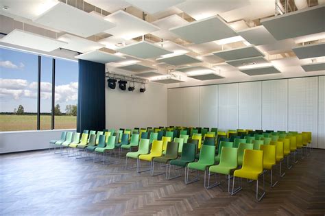 Reducing Echo In Large Rooms Effective Steps Advanced Acoustics