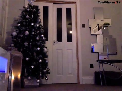 Curvy Woman Wearing Stockings And Heels Eporner