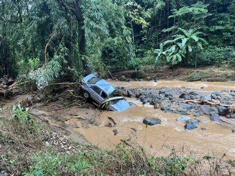 Photo Gallery อ่วมปลายฝน น้ำป่าดอยตุงทะลักถล่มแม่จันเสียหายยับ น้ำสายล้นท่วมชายแดนซ้ำซาก