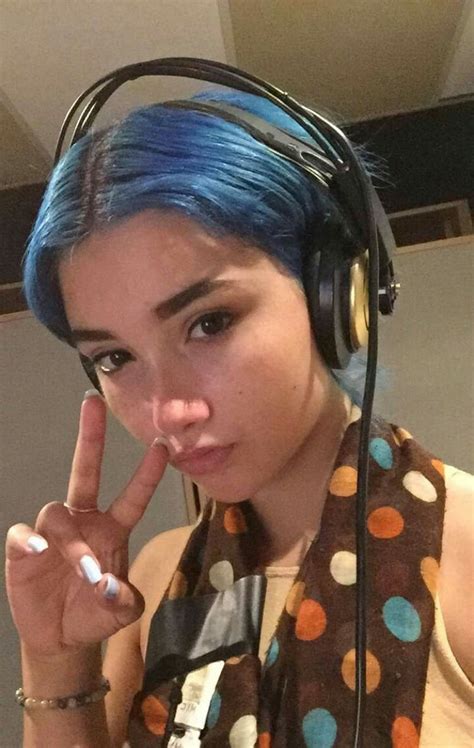 amanda arcuri by degrassi uploaded by 𝖒𝖆𝖗𝖐 𝖘 死神 Find Image Amanda Hair Wrap Marks Hair