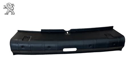 قیمت و خرید قاب پلاستیکی سینی جا چراغی عقب پژو 206 Sd ماشین نو