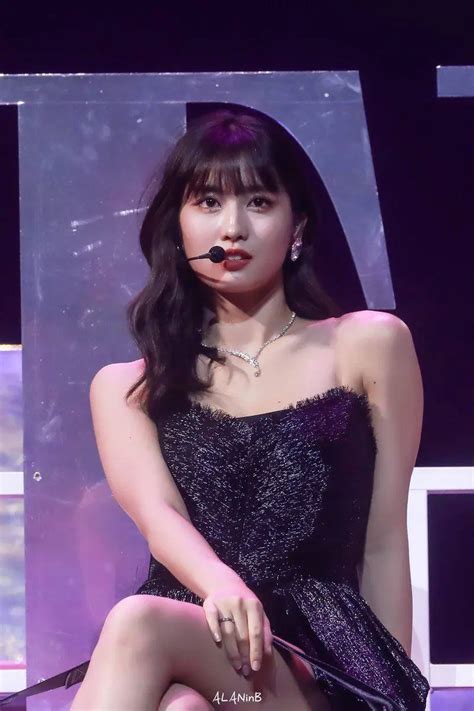 190801 Momo Scrolller