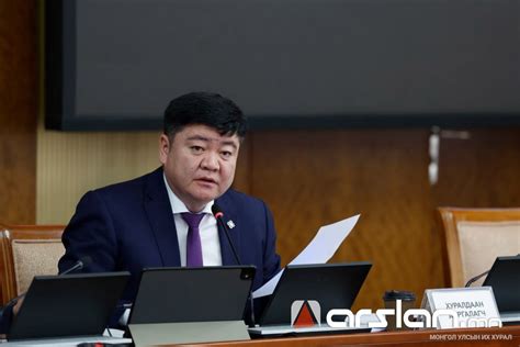 Ц Сандаг Очир Парламент дахь улстөрийн намуудтай ойлголцохгүй бол шинэ Ерөнхий сайд цааш
