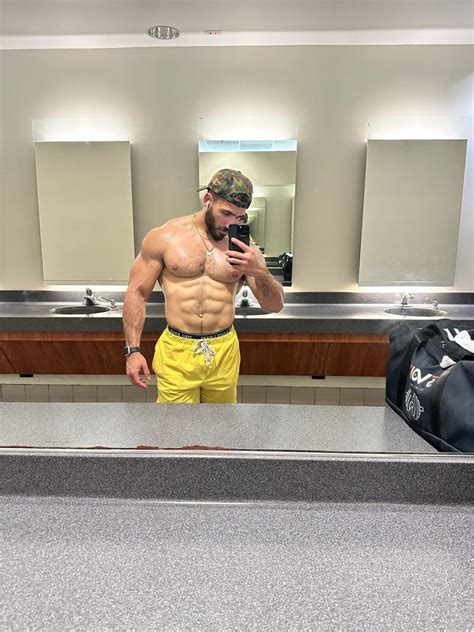 Shawn Calder On Twitter Another Day Another Dollar 💪🏽