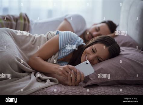 Mann Frau Ehemann Ehefrau Stockfotos Und Bilder Kaufen Alamy