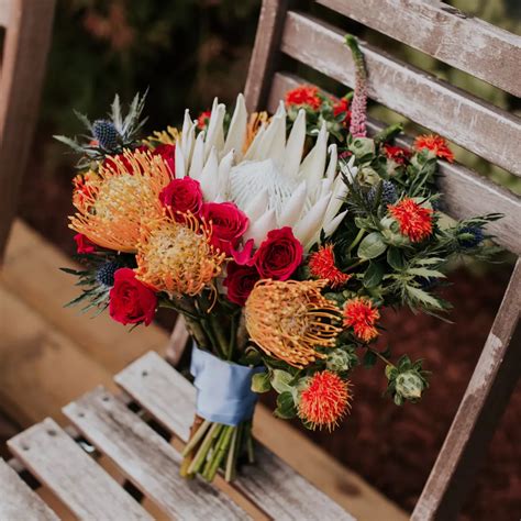 33 Protea Wedding Bouquets For The Wow Factor In Your Arrangement