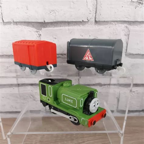 Thomas Trackmaster Luke Motorized Train And Original Tenders 2011 Mattel £19 99 Picclick Uk