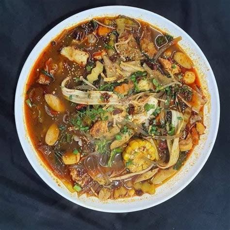 မိသားစု Online Cooking Foodstuff မရမ်းသီးငပိထောင်းနည်း ငရုတ်သီးစိမ်း ၊ ကြက်သွန်ဖြူ၊ ပုစွန်ခ
