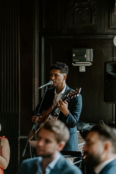 Sonny Ray Acoustic Singer Guitarist London Alive Network