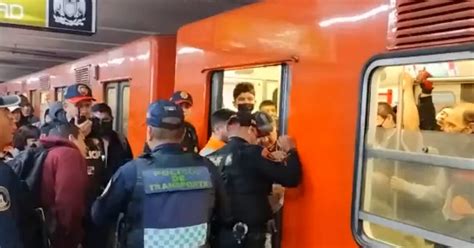 Metro Hombre Perdió Parcialmente Un Dedo Que Se Le Atoró En Las