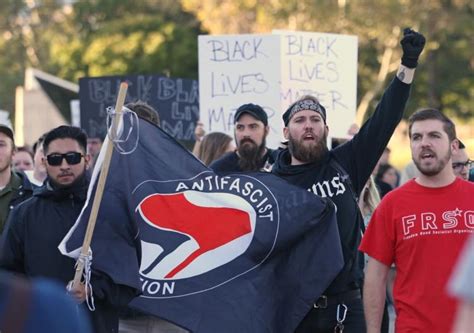 Quest Ce Que Le Mouvement « Antifa Que Donald Trump Veut Classer