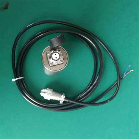 XZD W 一体化振动变送器 电机风机水泵轴承座测振震动传感器探头上海自仪 上海自仪 上自仪 上海自动化仪表厂