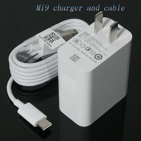 Xiaomi Fast Charger QC W EU Adapter And Cable GearVita