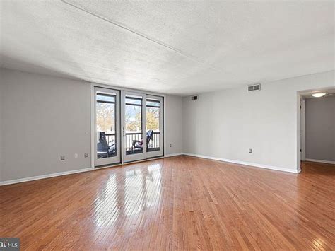 1403 Shallcross Ave 202 A12 Wilmington De 19806 Mls Denc2096864