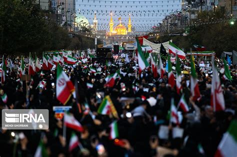 تشییع پیکر شهدای حمله تروریستی شاهچراغ در مشهد عکس