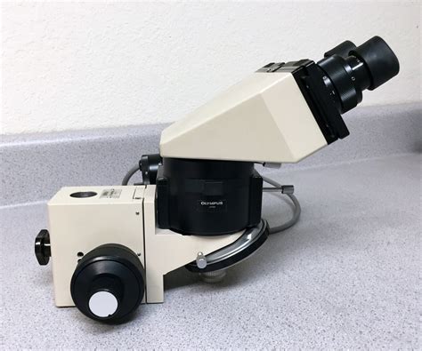 Olympus Microscope Bhmj Focus Block 50w Illuminator Lamphouse Binocular
