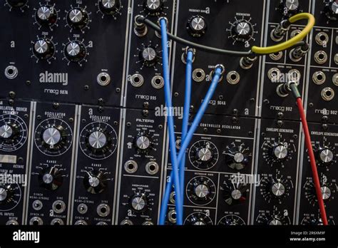 R A Moog Co S Model 10 Synthesizer Was Made From 1971 To 1973 It Was Revived In 2019 And Is
