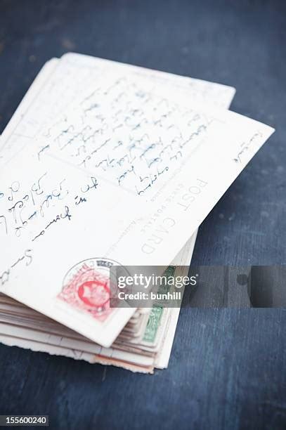 Cursive Letters S Photos And Premium High Res Pictures Getty Images