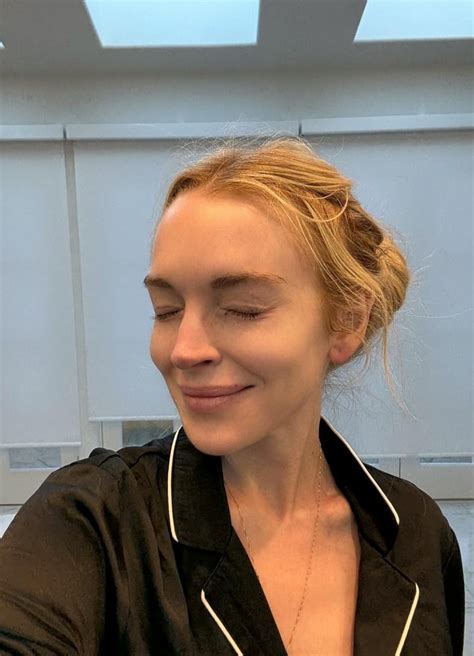 Lindsay Lohans New Makeup Free Photos Spark Speculation Inside Her