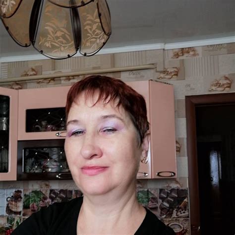 Елена Елена