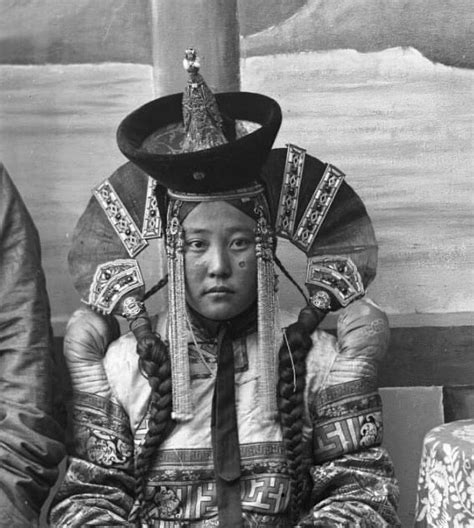 Sogoo Entertainment Олноо өргөгдсөн Богд хаант Монгол улсын Нийслэл хүрээний амбан сайд