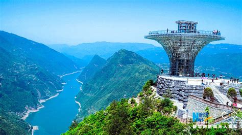 【绝美山水 长江三峡巫峡口风景如画】 长江经济带