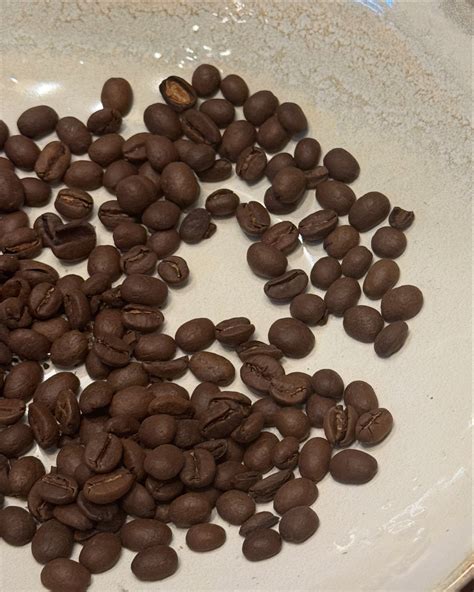 퍼스트아카데미 종로점 퍼스트종로점☕️ 요즘 워낙 다양하고 맛있는 커피들이 많아요 커피는 이제 많은 분들에게 일상의 일부분이 되어있을거에요 가족과 지인과 또는 회사생활 등