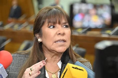 Así Fue La Primera Reacción De Celeste Amarilla Contra Basilio Bachi