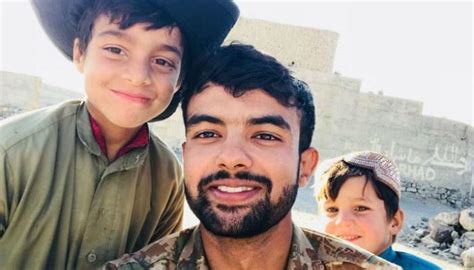 Shaheed Second Lt Abdul Moeed Buried With Full Honours In Lahore