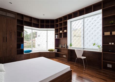 Hem House By Sanuki Daisuke Features Patterned Window Grilles