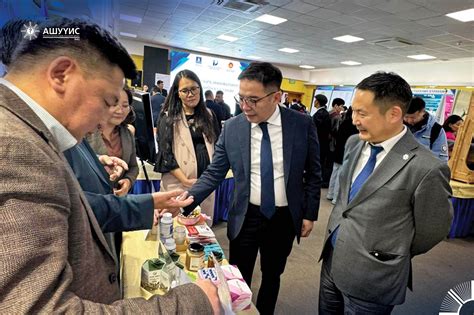 МОНГОЛ УЛСЫН ЕРӨНХИЙЛӨГЧИЙН ИВЭЭЛ ДОР ЗОХИОН БАЙГУУЛАГДСАН “ЗОХИОН БҮТЭЭГЧ ИННОВАТОРУУДЫН