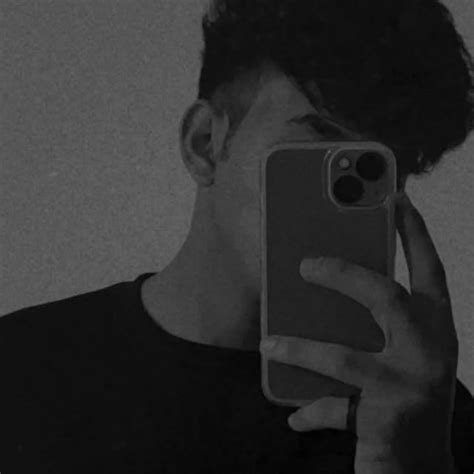 Itz Lucky Itz Lucky 007 • Threads Say More