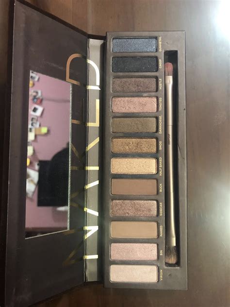 Naked Palette Original Kesehatan Kecantikan Rias Wajah Di Carousell