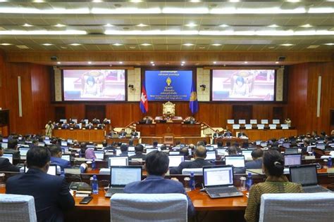 រដ្ឋសភា នឹងបោះឆ្នោតជ្រើសតាំងសមាជិកព្រឹទ្ធសភា ២រូប ស្អែកនេះ សុីសុីថាមស៍