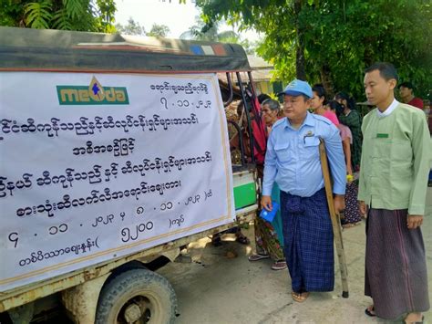 မြေပုံမြို့၊ ရွာသစ်ကေရပ်ကွက်ရှိ စားသုံးသူပြည်သူများသို့ စားသုံးဆီ ၁ ပိဿာလျှင် ၅၂၀၀ ကျပ်နှုန