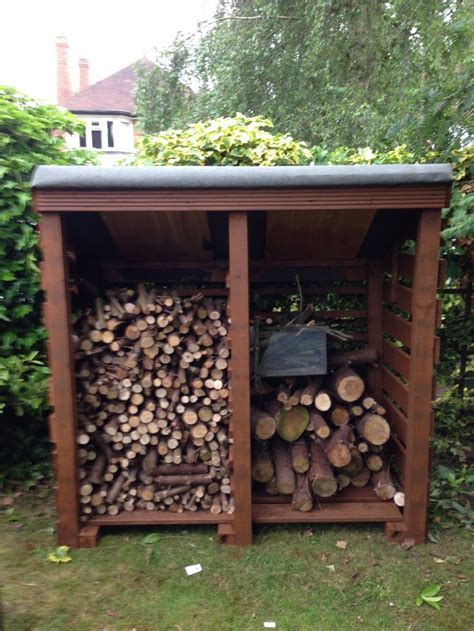 DIY Log Store For Efficient Wood Storage