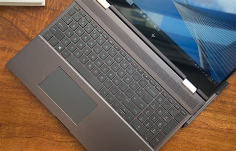 Giá bán HP Spectre x360 Core i7 10510U RAM 16GB SSD 512GB MX250 UHD 4K 3840x2160 Win