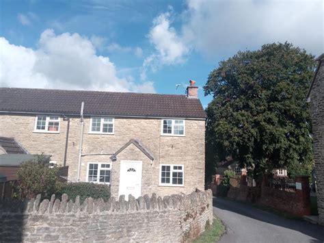 Church Street Henstridge Ba8 1 Bed Cottage £575 Pcm £133 Pw