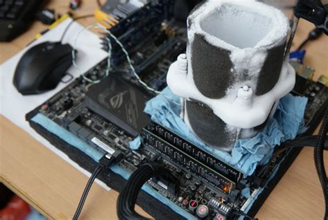 Cooling Cpu With Liquid Nitrogen Custom Loop And Exotic Cooling