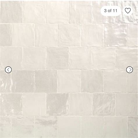 Staggered Square Tile Lay