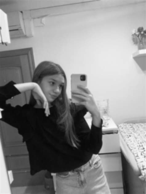 Dalia A Model From Barcelona Spain