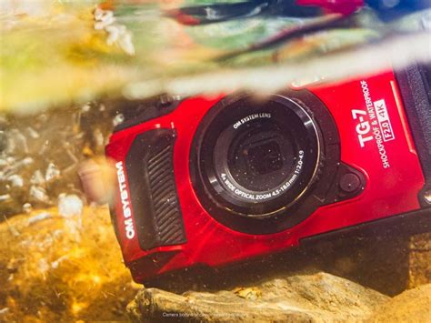 This Underwater Camera Can Take High Resolution Shots Under The Surface