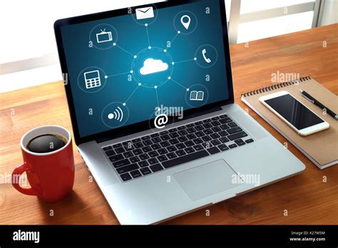 Cloud Computing Diagram Network Data Storage Technology Service Stock Photo Alamy