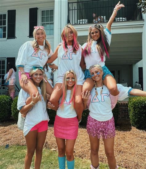 Sorority Girls