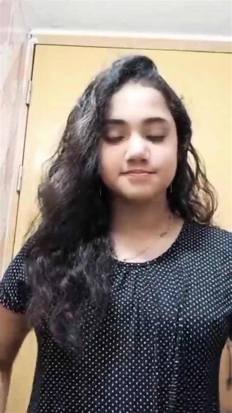 Beautiful Gf Showing