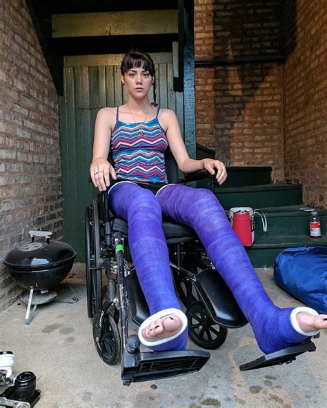 Body Cast фотографии в высоком качестве