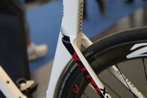 Rose X Lite Cw Combines Aerodynamics And Disc Brakes For Road Cc