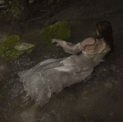 Pin By Joe Me On Photo Water Nymphs Ethereal Aesthetic Photography