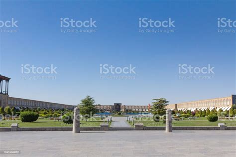 Naqsh E 자 광장 Meidan Emam 라고도 또는 맘 광장 Isfahan 이란에서 그것은 센터의 Isfahan 이란 주요 역사적인 페르시아 제국 사이트 시내 랜드