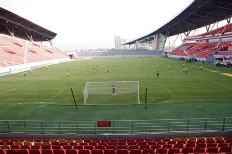 肇庆新区体育中心足球场 OVAL